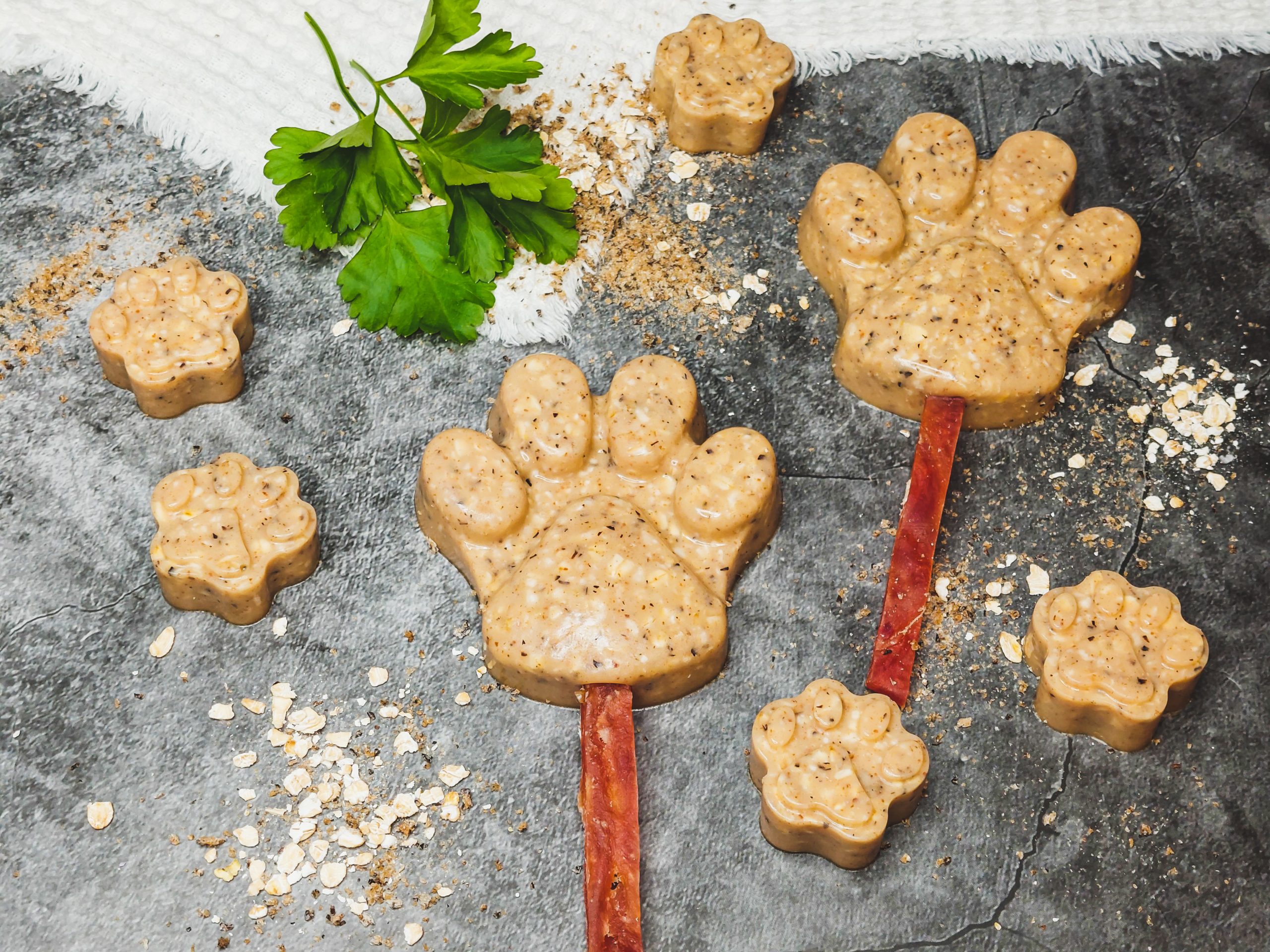Jelly Paws mit Zahnputzflocken - Ernährungsberatung für Hunde und Katzen