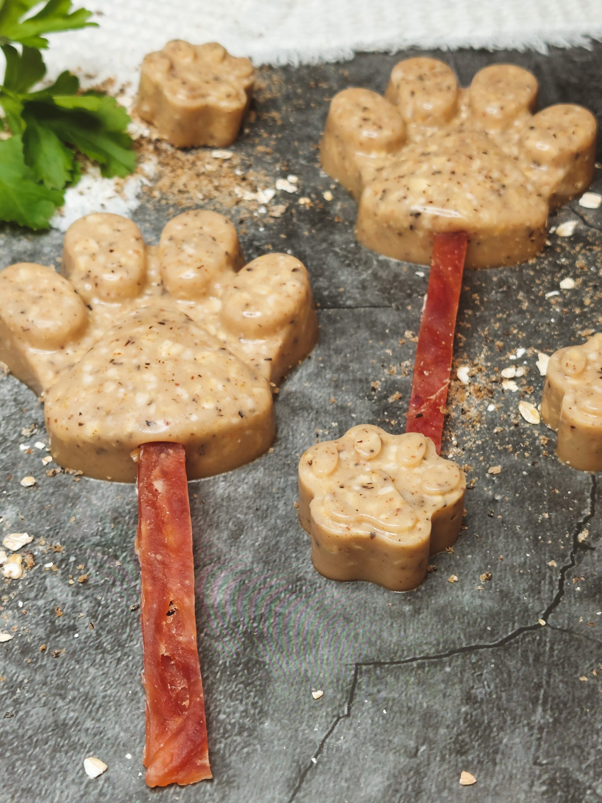 Jelly Paws mit Zahnputzflocken - Ernährungsberatung für Hunde und Katzen